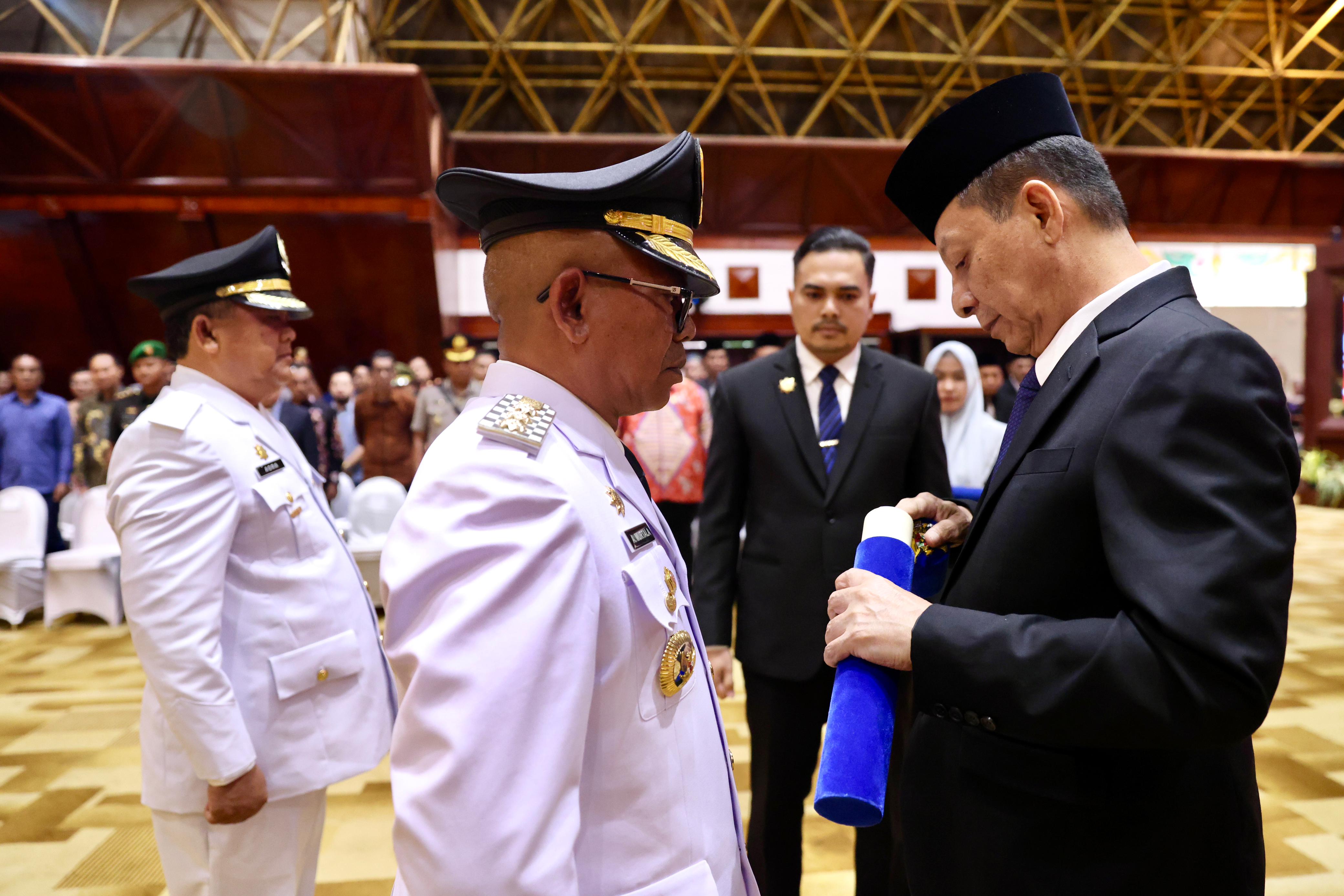 Penjabat Gubernur Lantik Pj Bupati Aceh Tamiang dan Aceh Jaya