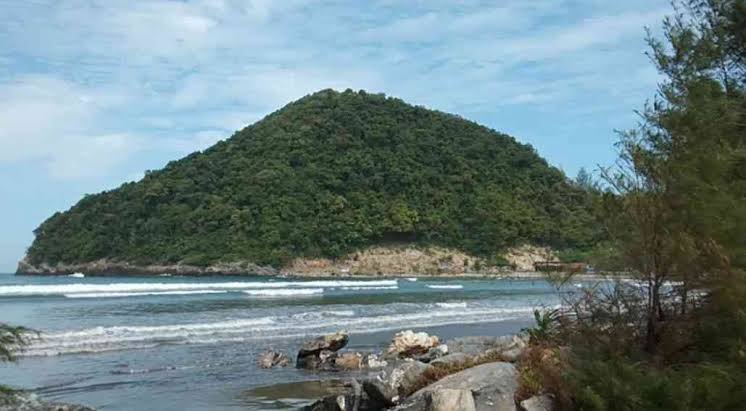 Pantai Riting Leupung Aceh Besar Jadi Tujuan Wisata Paling Populer Saat Ini