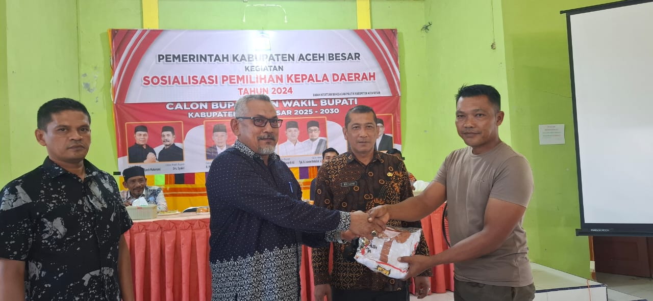 Badan Kesbangpol Aceh Besar Sosialisasi Pilkada 2024 di Seulimuem