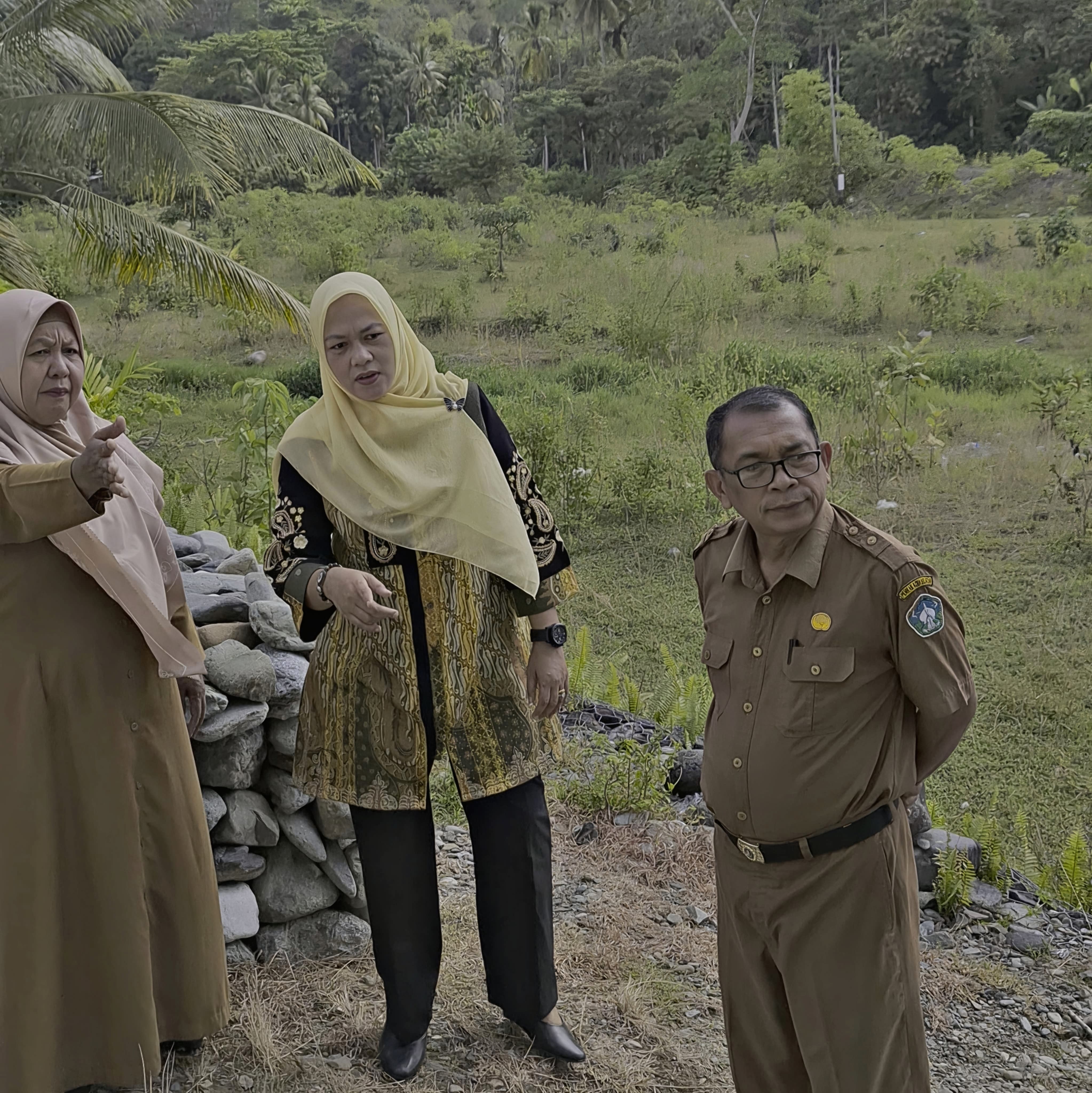 SDN Panton Luas Baru Rusak Akibat Abrasi, Suhaida Anggota DPRK Aceh ...