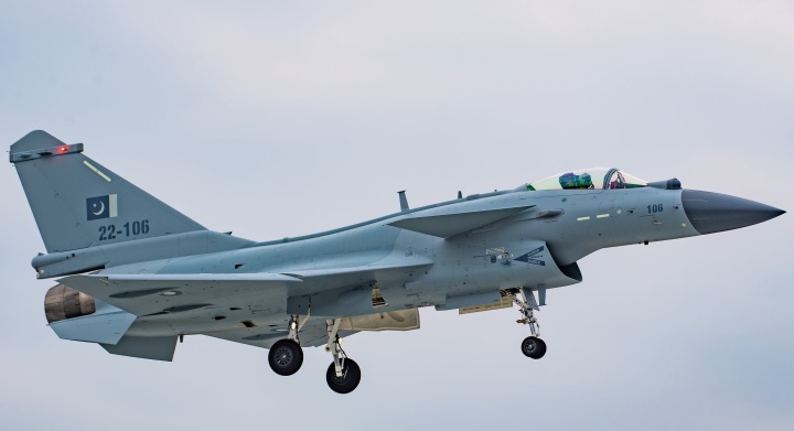 TNI AU Berencana Beli Jet Tempur J-10C Buatan China